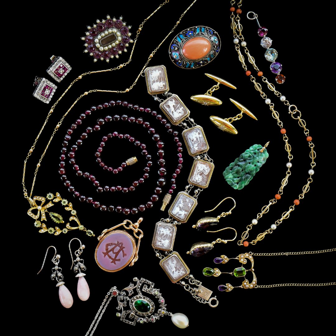 What is Antique Paste Jewellery? – Lancastrian Jewellers